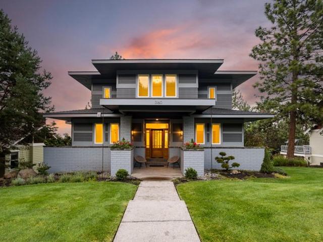 3160 NW Colonial Dr, Bend, OR 97703