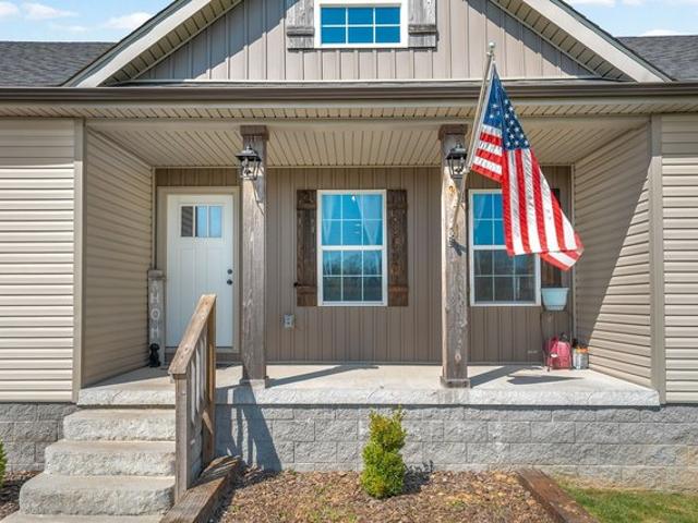 3160 Stokes Chapel Rd, Elkton, KY 42220
