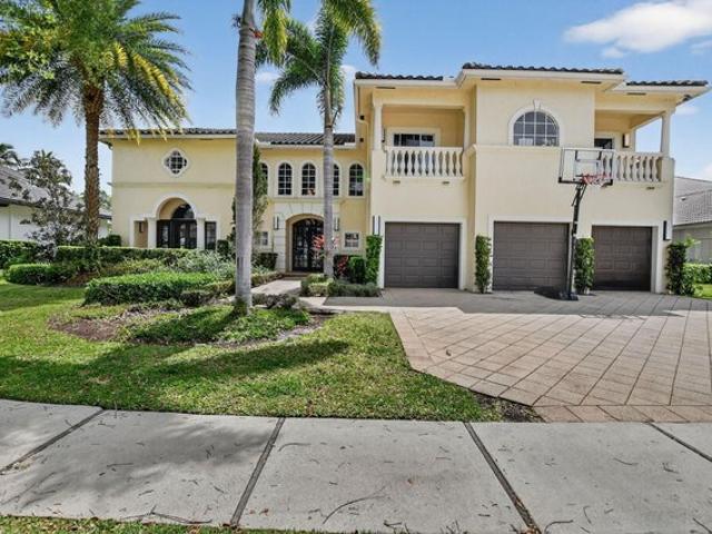 3160 Westminster Dr, Boca Raton, FL 33496