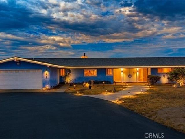 31611 th St E, Llano, CA 93544