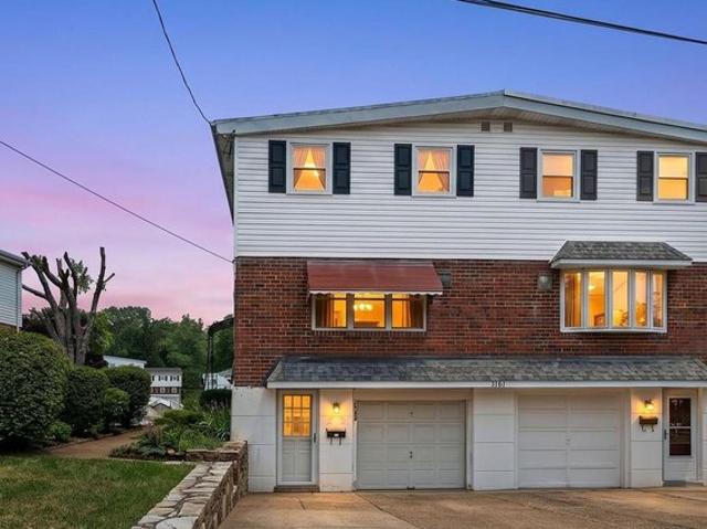 3161 Draper St, Philadelphia, PA 19136