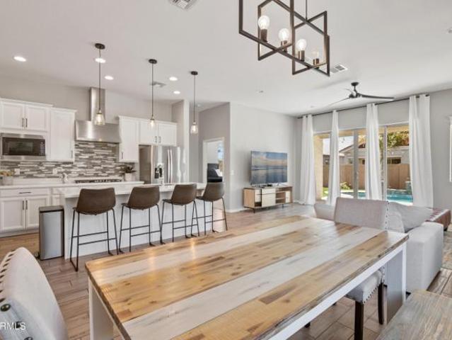 3161 E Bloomfield Pkwy, Gilbert, AZ 85296