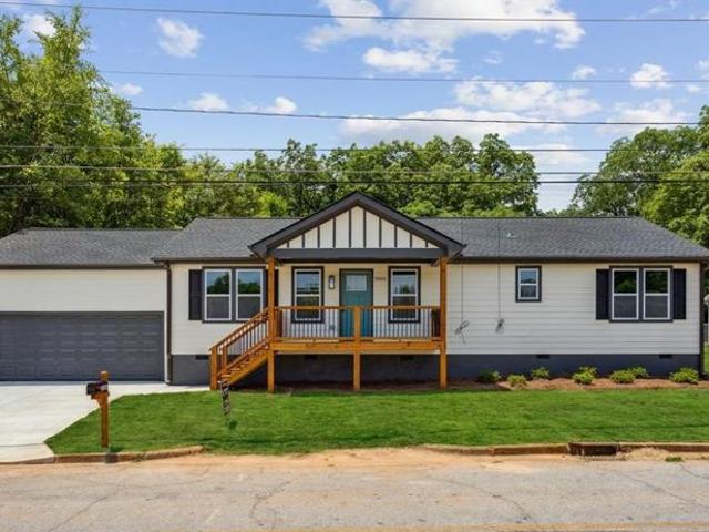 3161 Stone Mountain St NW, Covington, GA 30014
