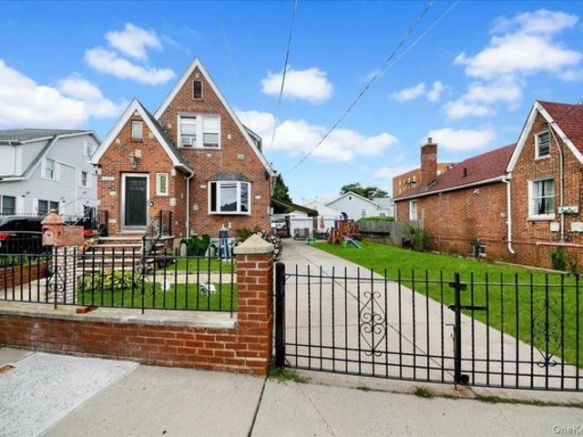 3161 Wissman Ave, Bronx, NY 10465