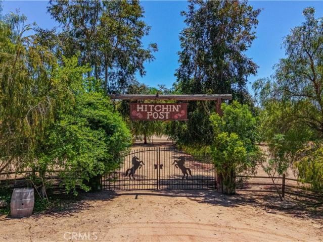 31625 Ano Crest