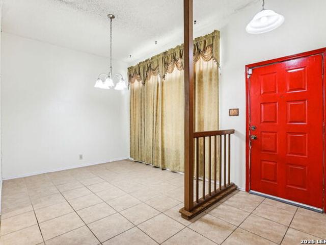 3162 Beacon Field