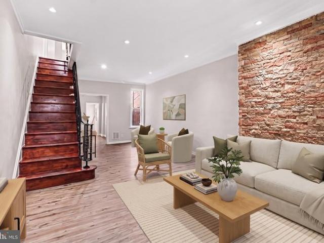 3162 Cedar St, Philadelphia, PA 19134