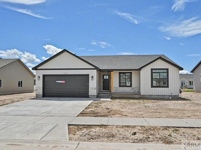 3162 Elixir Rd, Ammon, ID 83406