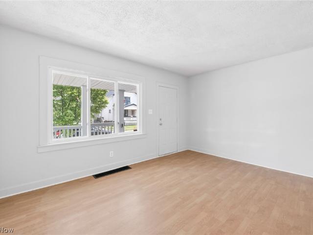 3162 W 104th Street