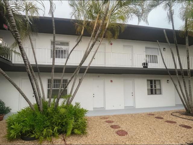 3162 3170 SW | Coral Way / Shenandoah Closest bucket: Coral Gables 1 Bedroom Apartment for Rent at 3162 Sw 16th St, Miami, FL 33145 Coral Way