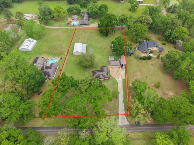 31637 Bohlssen Rd, New Caney, TX 77357 | MLS #55308