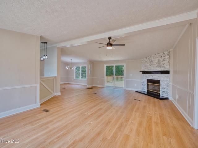3163 Mobleys Bridge Road