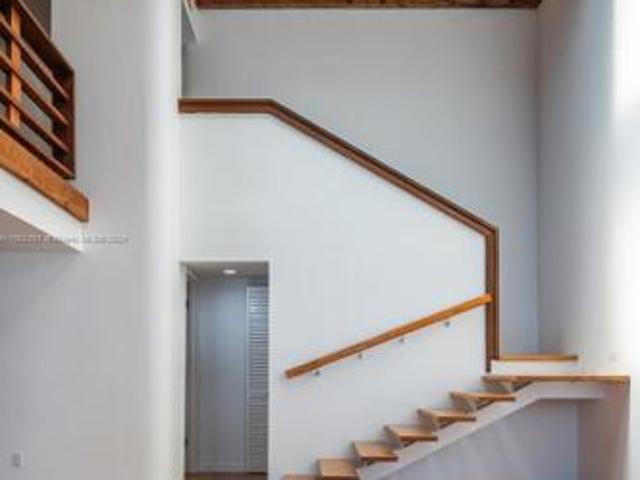 3163 Via Abitare Way #3, Miami, FL 33133