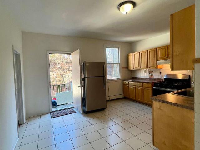 316 5th St Unit 2, Jersey City, US, NJ
