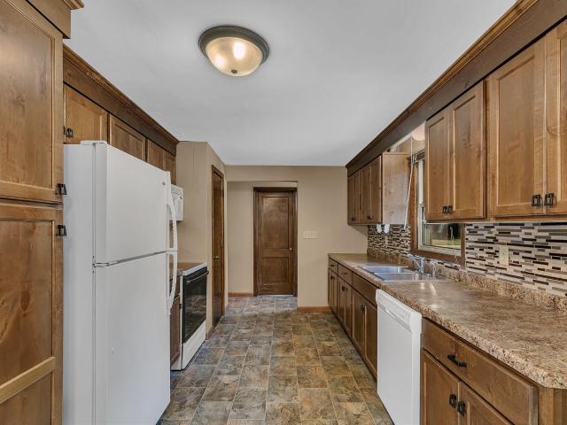 316 6th Street S