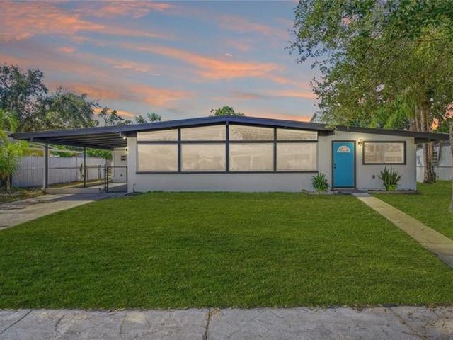 316 Country Club Dr, Oldsmar, FL 34677