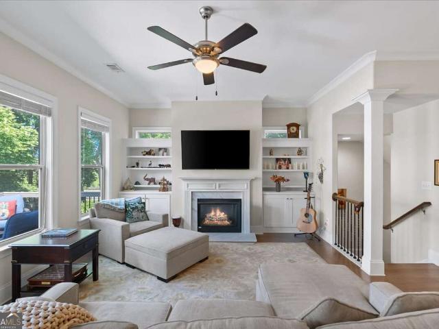 316 Coalter Way