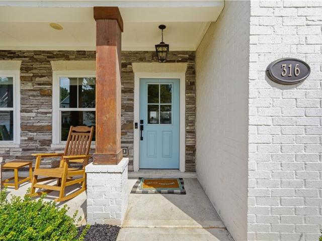 316 Coppergate Court