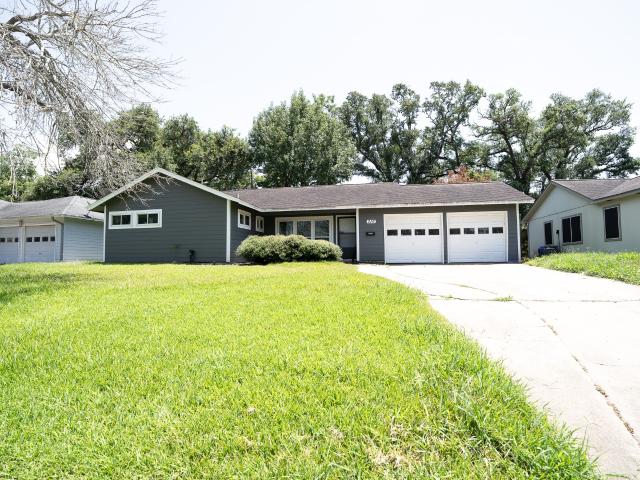316 Carnation Street