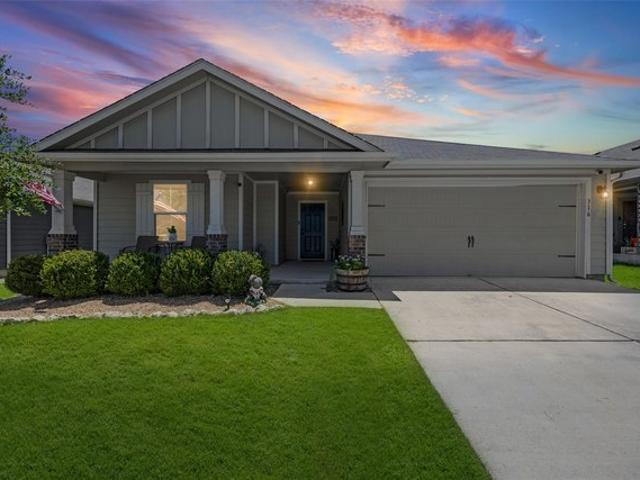 316 Cassandra Dr, Hutto, TX 78634