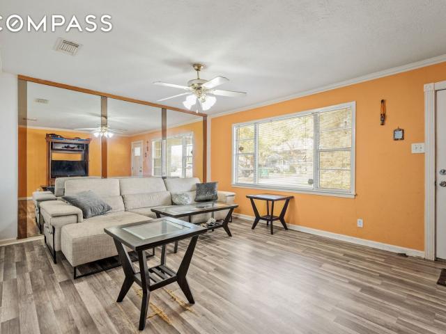 316 Ave B, La Marque, TX
