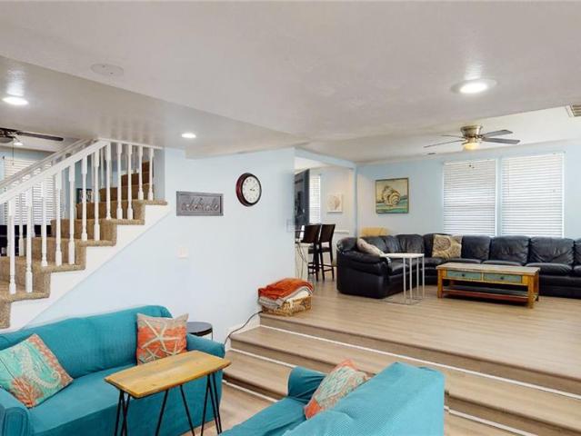 316 Back Bay CRES