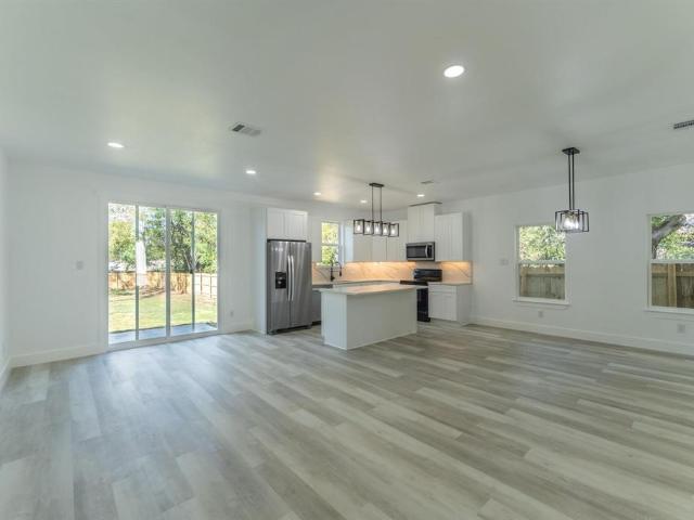 316 Beckham Street W