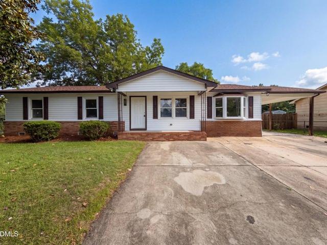 316 Bighorn Dr, Fayetteville, NC 28303