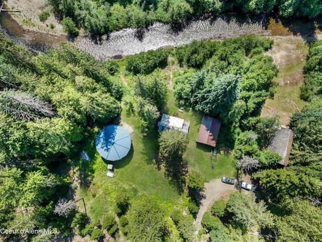 316 Granite Creek Rd, Nordman, ID 83848