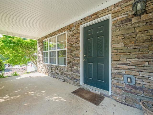 316 Greystone Circle