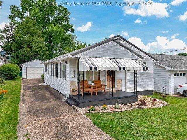 316 Dudding Ave, Hurricane, WV 25526