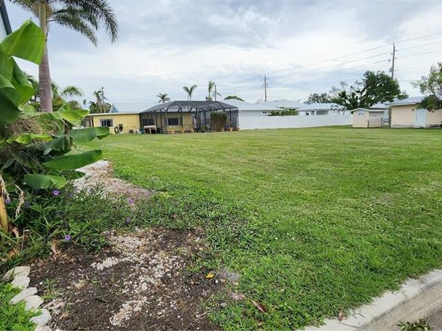 316 Durrance St, Punta Gorda, FL 33950 | MLS #C7469