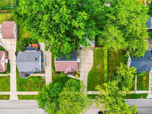 316 E 327th Street