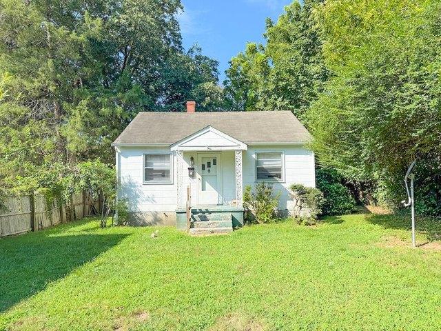 316 E Tennessee Ave, Crewe, VA 23930