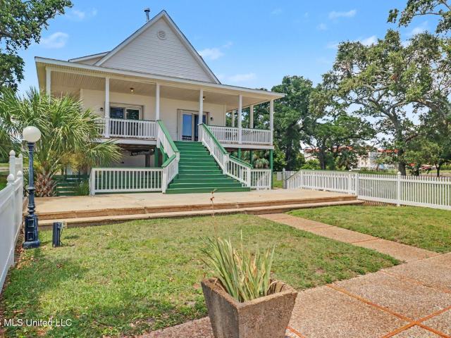 316 E Beach Boulevard