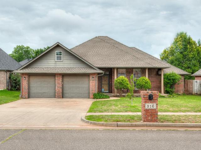 316 E Charlotte Terrace