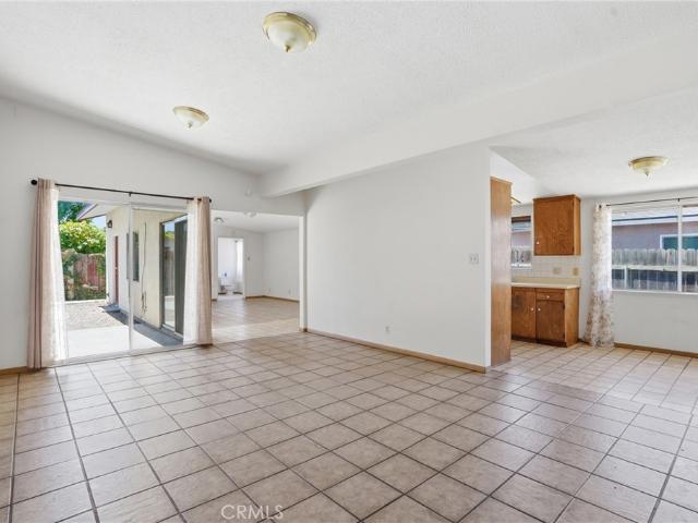 316 E Orchard
