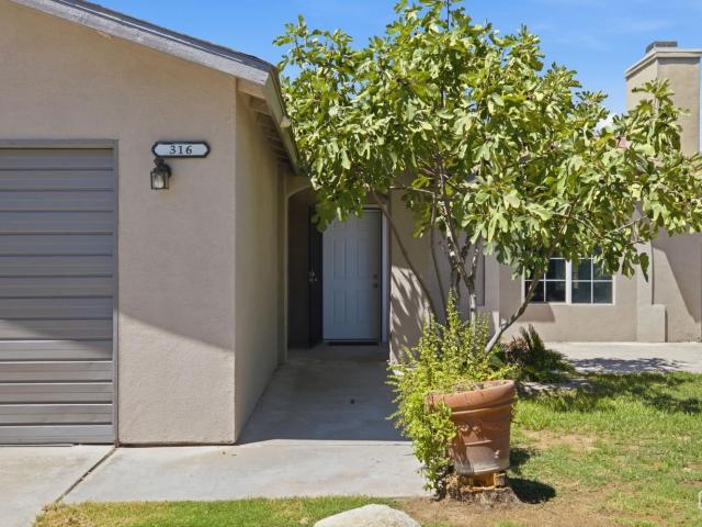 316 El Fuerte Avenue