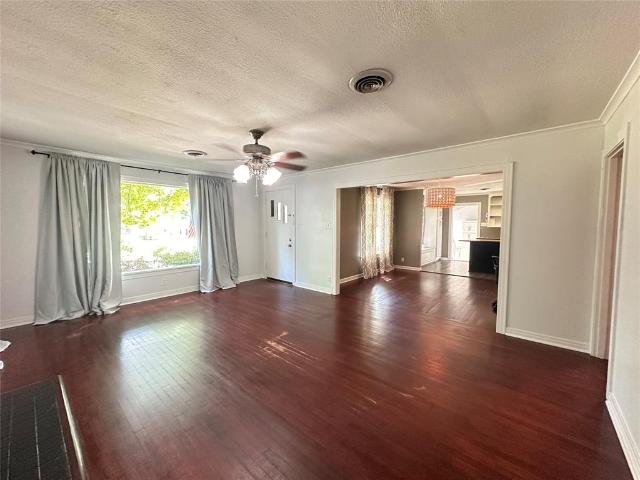 316 Elmwood Circle