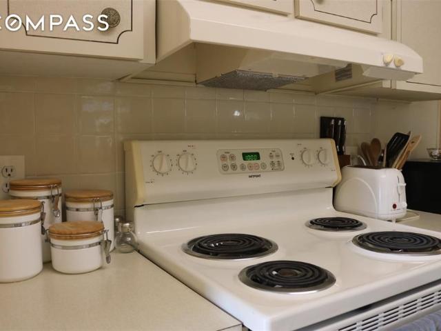 316 Estrada St, North Port, FL