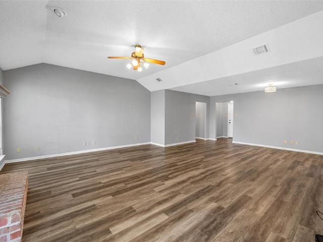 316 Evergreen Court