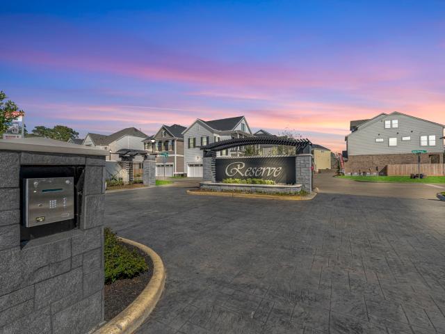 316 Forest Reserve Place