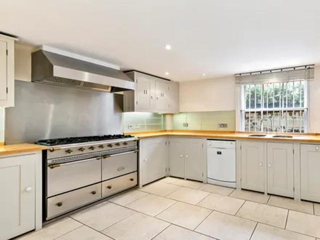 316 Kew Road, London, TW9 3DU, United Kingdom | 3 bed townhouse for rent #154576983 | Rentberry