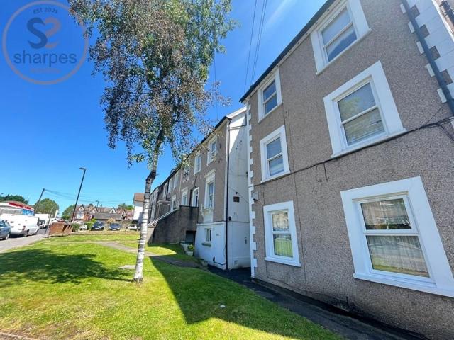 316 Holmesdale Road, South Norwood. 1 bed flat to rent £1,150 pcm £265 pw