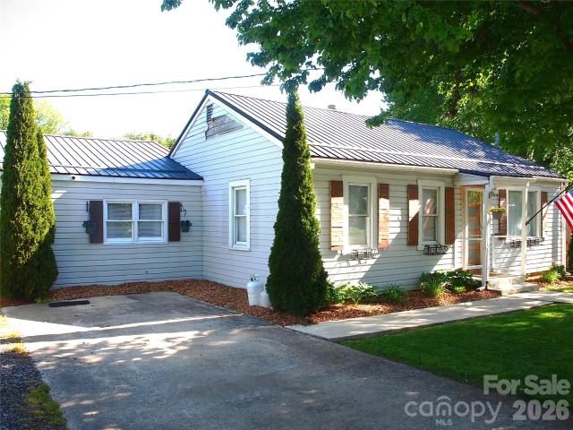 316 Hazelwood Avenue