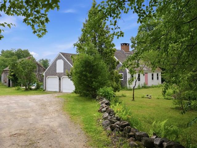 316 Hale Rd, Sanbornton, NH 03269