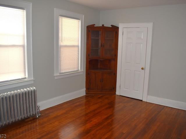 316 Hillside Ave
