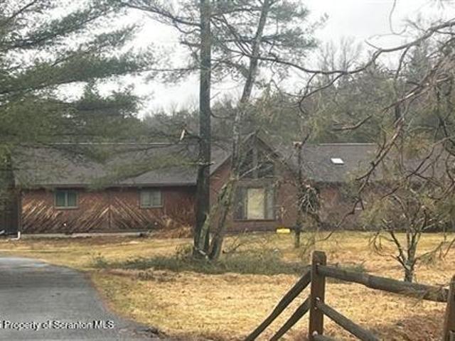 316 O'Hara Rd, Unit T 316, Moscow, PA 18444 | MLS #SC251634 | Compass