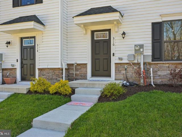 316 Longs Peak Way