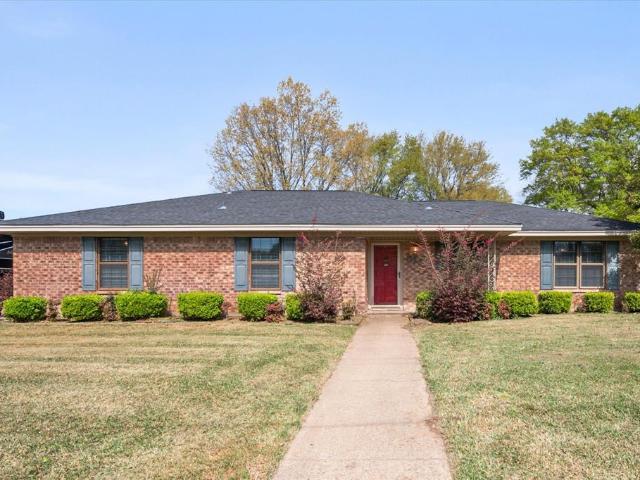 316 McKinney Ave, Corsicana, TX 75110 | MLS #21208 | Compass